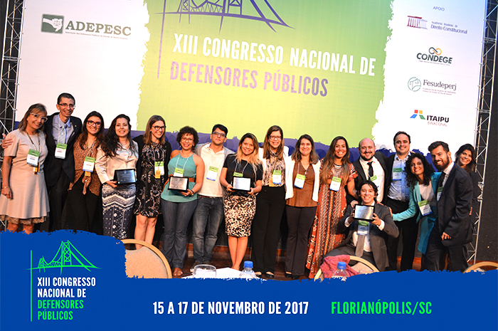 Defensores Públicos do Paraná recebem menção honrosa no concurso de ...